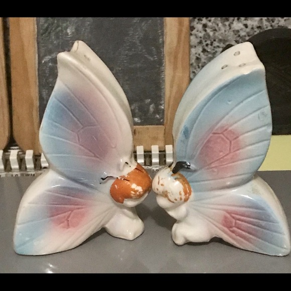Vintage | Kitchen | Vtg Butterfly Fairy Salt Pepper Shakers Japan ...